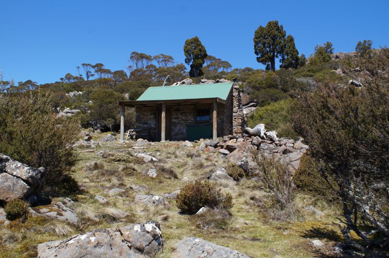 Ironstone Hut - Mountain Huts Preservation Society Inc