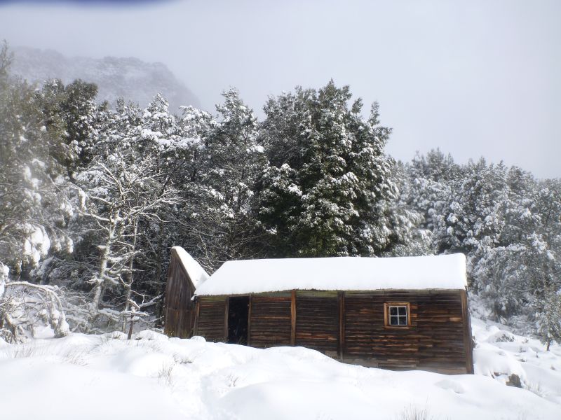 Du Cane Hut - Mountain Huts Preservation Society Inc