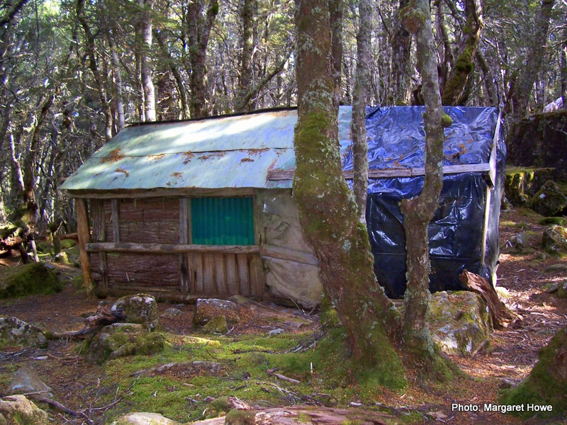 Smurf Hut - Mountain Huts Preservation Society Inc