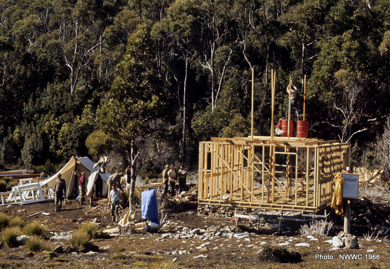 Scott-Kilvert Hut - Mountain Huts Preservation Society Inc